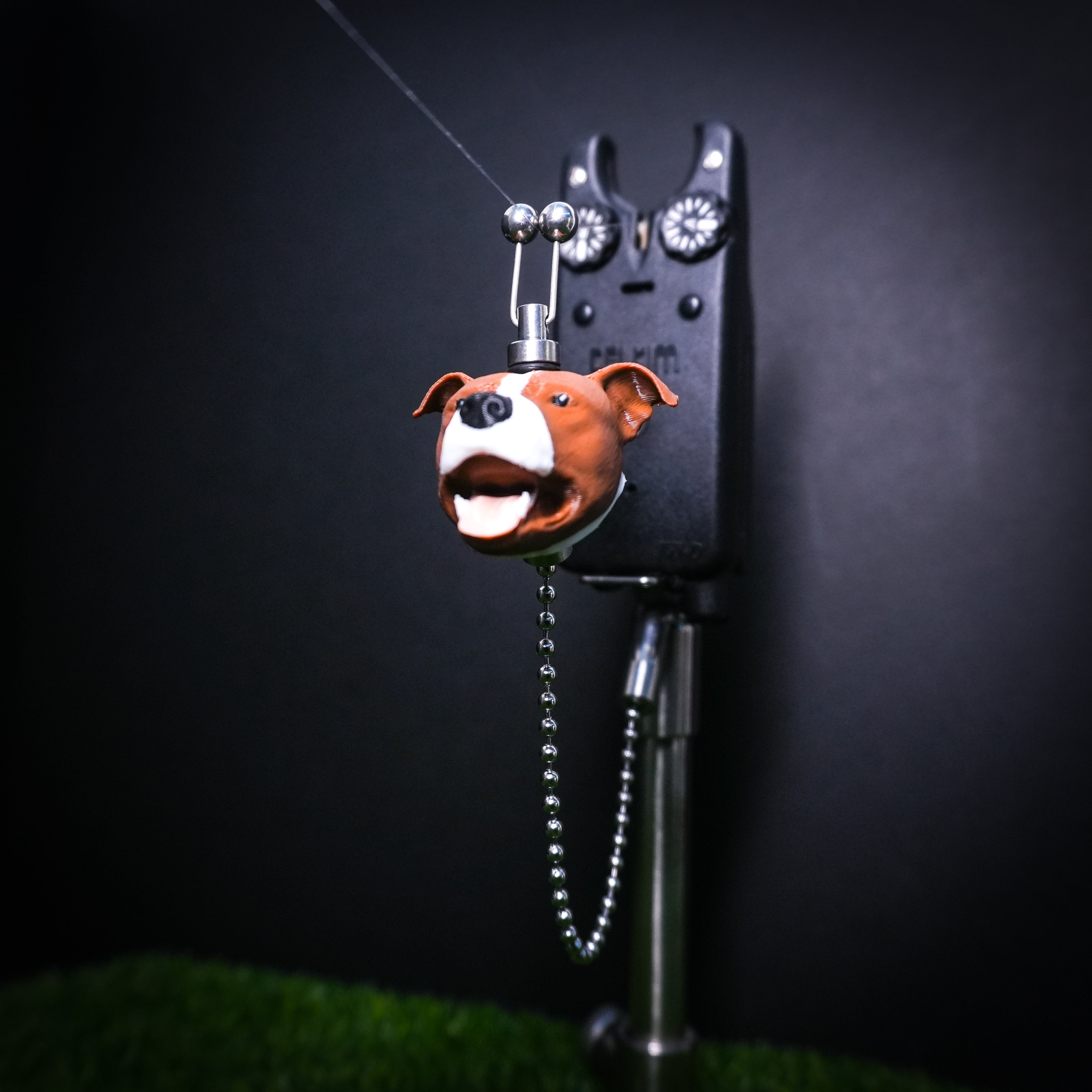 Staffy Brown and White Carp Fishing Bobbins Metal Clips Bite Indicator ...